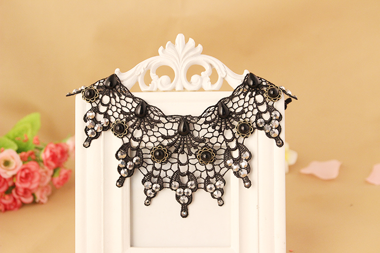 Retro Black Lace Necklace With Beading Pendant Accessories Statement ...